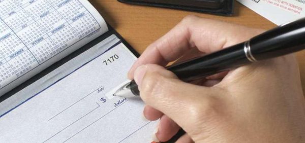 O que é cheque visado e em branco, endossado e ao portador?